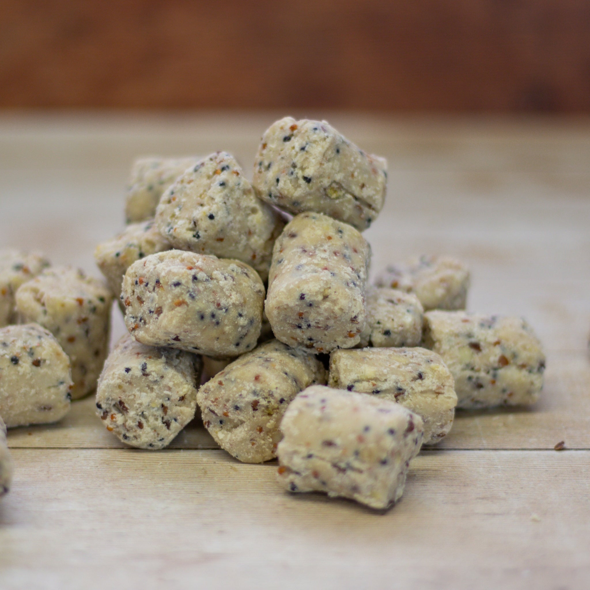 Suet Pellets & Nuggets - Bird Food – Peckish UK